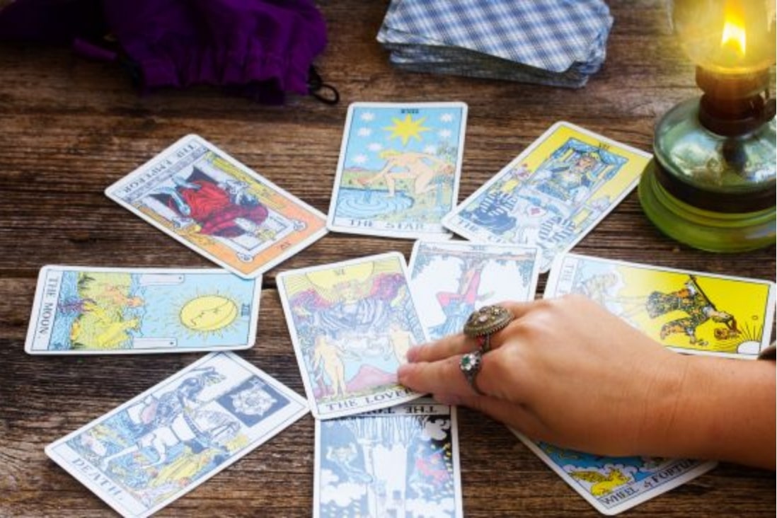 Curso online de Tarot Evolutivo - TaroTerapia Despertares